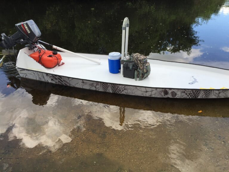 Skiff Life’s Bateau SK14 Build, A Microskiff for Skinny Water